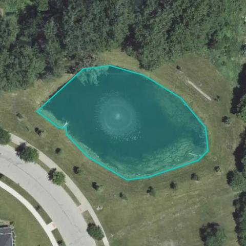 Fishing at Unnamed / Coventry Cir Pond, Illinois → Explore Fishing ...